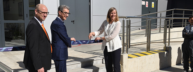BASF Spain opens new technology center for automotive coatings ...